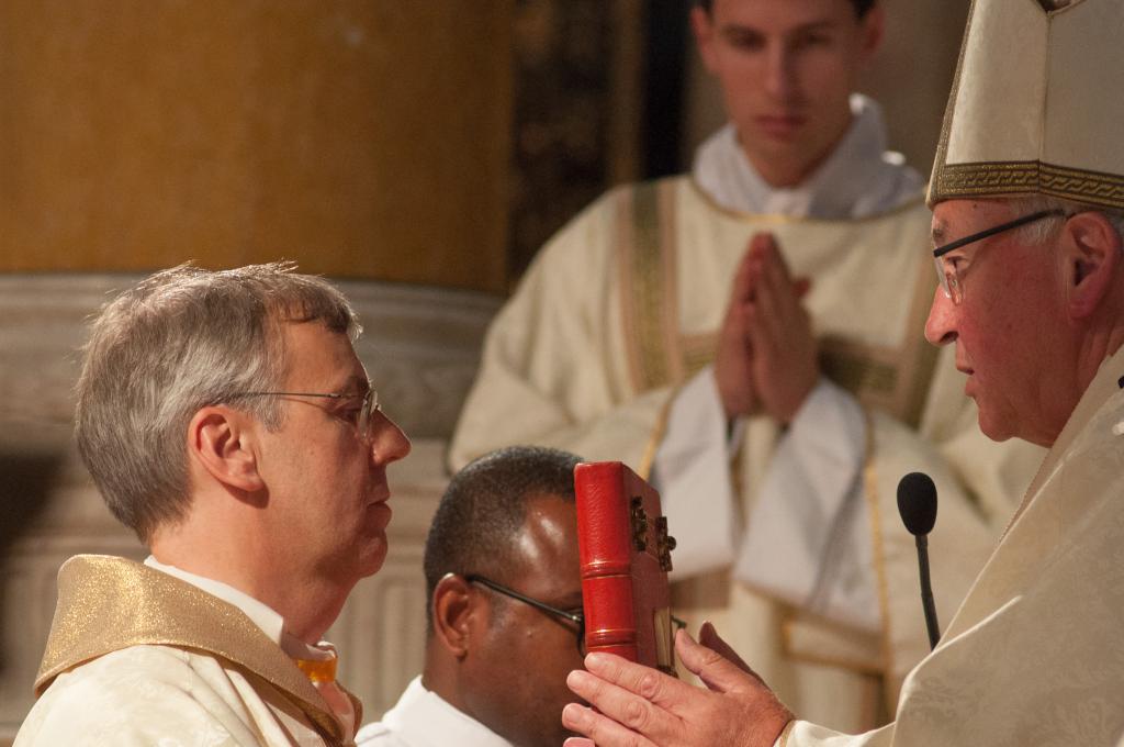 Cardinal Vincent Ordains Mgr Nicholas Hudson as Auxiliary Bishop of ...